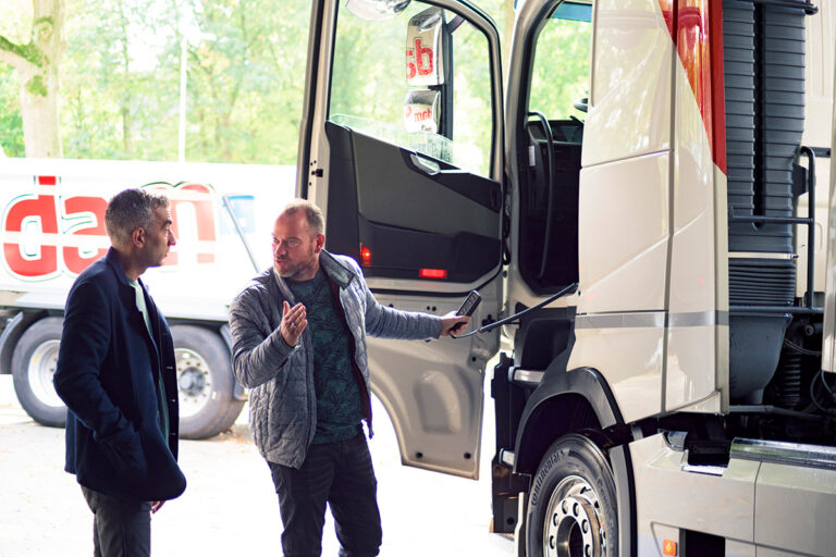 Klantgericht communiceren voor chauffeurs | Code 95 | Verkeersschool Dam